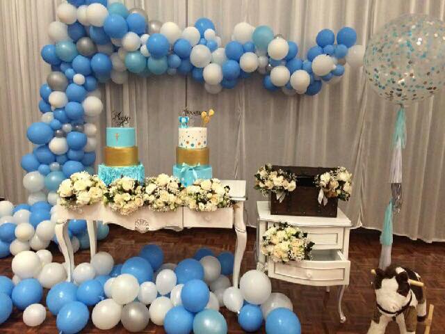 Half Arch - Bubble Moo Balloons